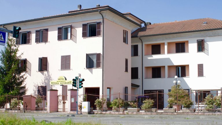 Hotel Monumento | Hotel Certosa di Pavia | Miglior prezzo garantito ...